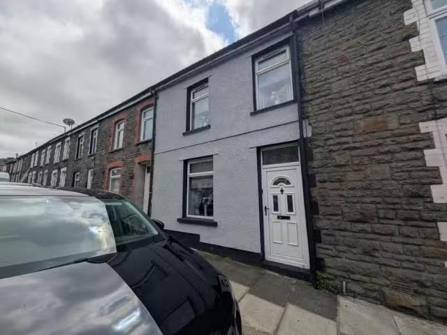 3 bedroom terraced house for rent in Brocks Terrace, PORTH, CF39