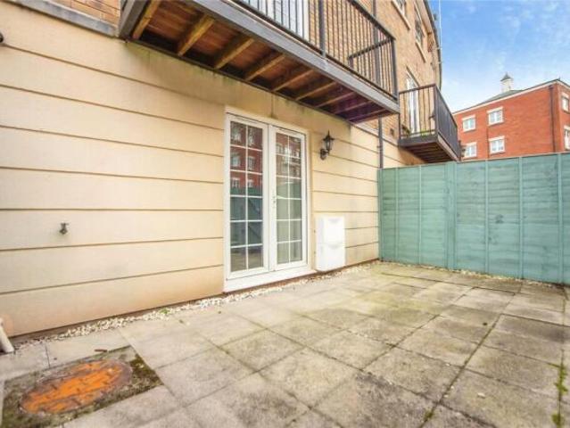 3 bedroom terraced house for rent in Brookbank Close, Cheltenham, Gloucestershire, GL50