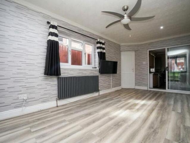 3 bedroom terraced house for rent in Bromyard Road, Birmingham, B11