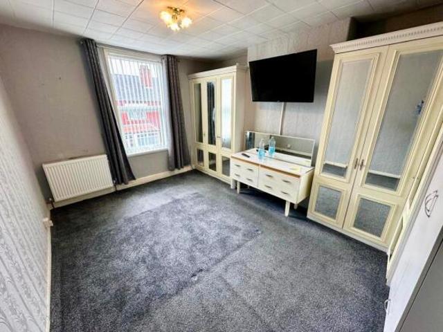 3 bedroom terraced house for rent in Broughton Terrace, LEEDS, LS9