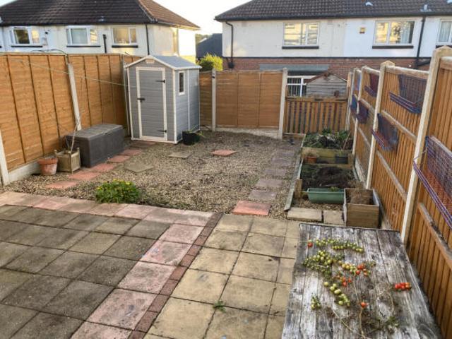 3 bedroom terraced house for rent in Burley Wood Crescent, Leeds, LS4
