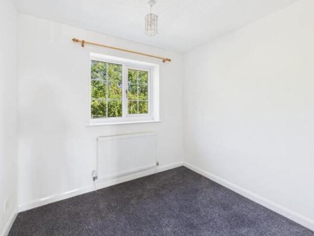 3 bedroom terraced house for rent in Burton Close, Oadby, LE2