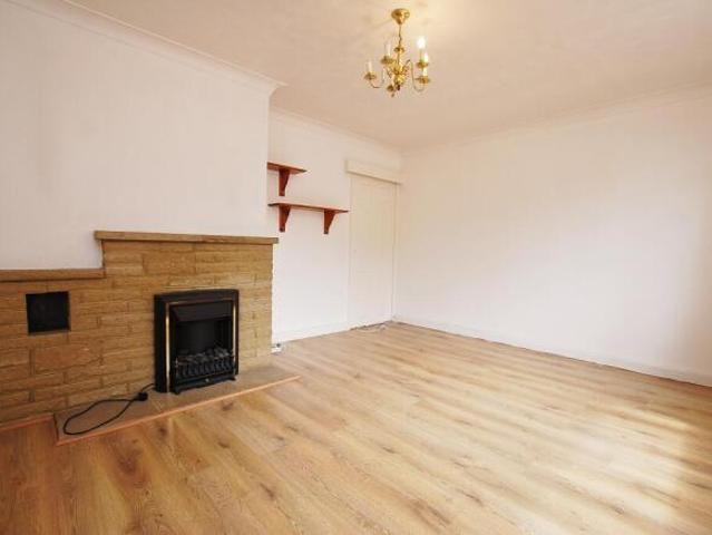 3 bedroom terraced house for rent in Bushy Hill Drive, Guildford, Surrey, GU1