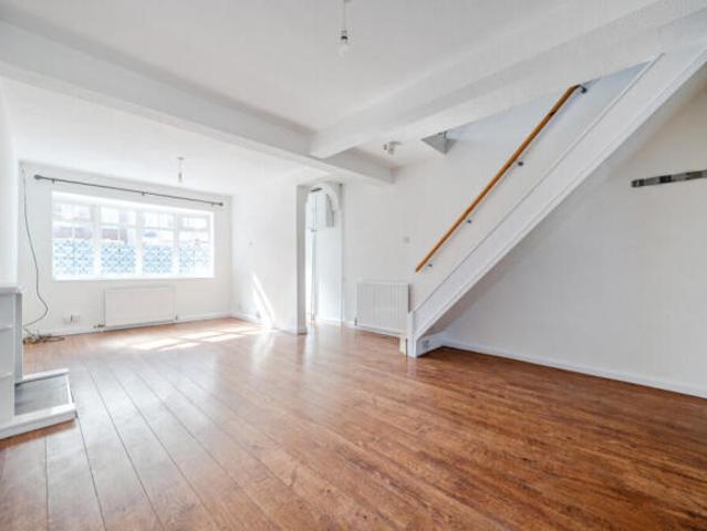 3 bedroom terraced house for rent in Goodwood Road, Southsea, Hampshire, PO5