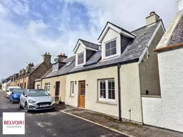 3 bedroom terraced house for rent in Gate Street, Embo, Highla.