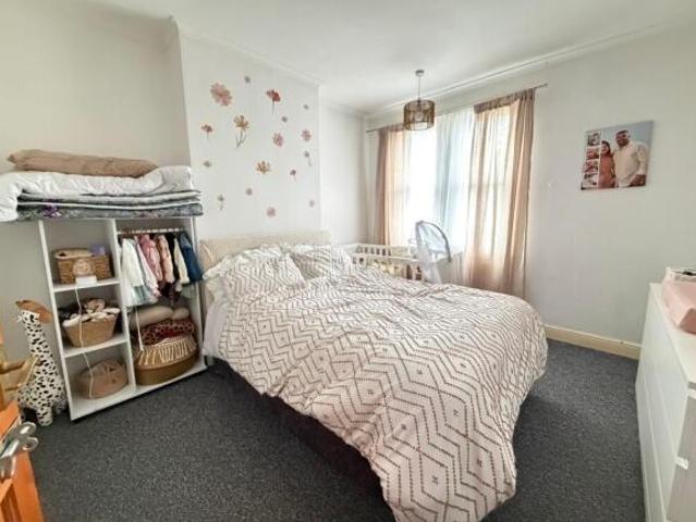 3 bedroom terraced house for rent in Gaul Street, Leicester, LE3