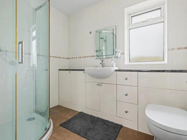 3 bedroom terraced house for rent in Galleydene Avenue, Galleywood, Chelmsford, CM2