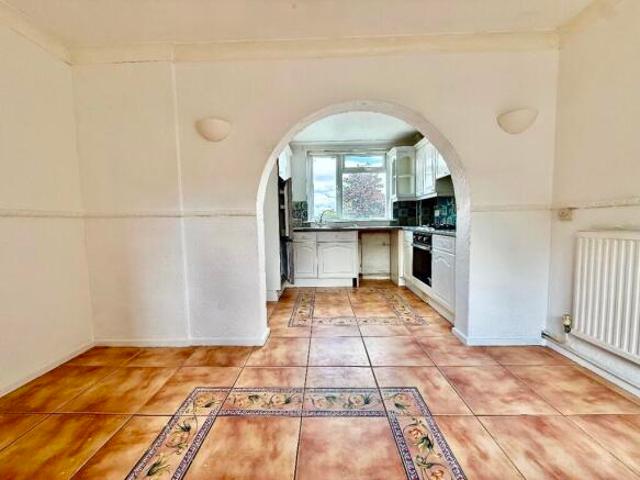 3 bedroom terraced house for rent in Garland Mount, Sheffield, S20