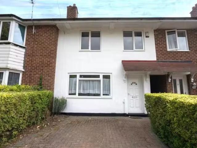 3 bedroom terraced house for rent in Garwood Road, Yardley, Bi.