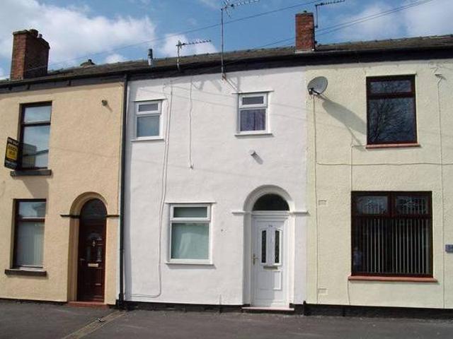 3 bedroom terraced house for rent in George Street Hindley WN2