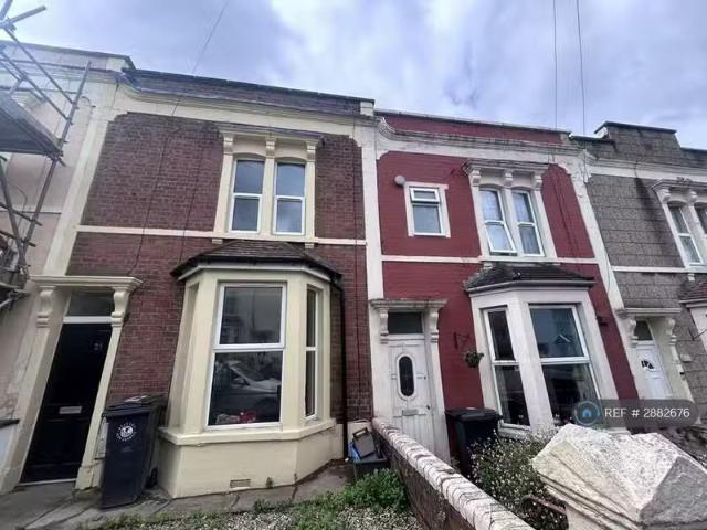 3 bedroom terraced house for rent in Glen Park, Bristol, BS5