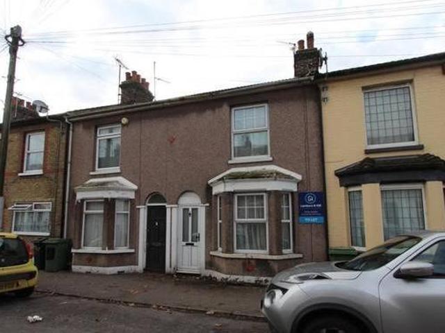 3 bedroom terraced house for rent in Granville Road Sheerness ME12