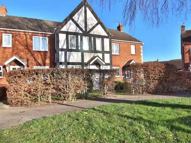 3 bedroom terraced house for rent in Graylag Crescent, Walton.