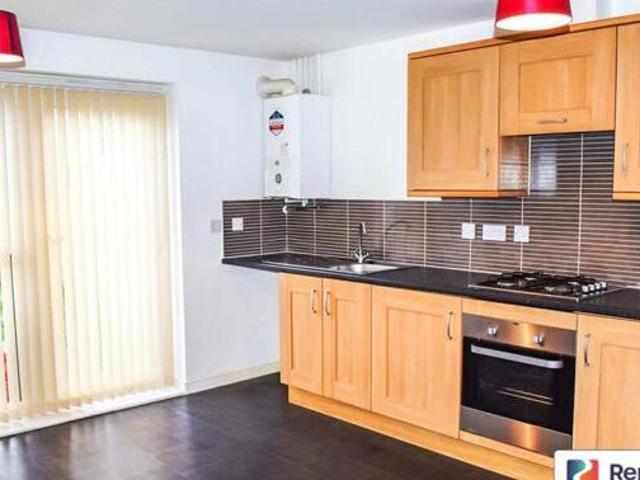 3 Bedroom Terraced House For Rent In Grove Village, Manchester