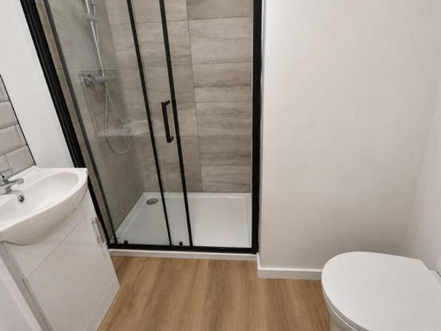 3 bedroom terraced house for rent in David Road, Gosford Green, Coventry, CV1