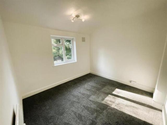 3 bedroom terraced house for rent in Devonshire Road, Doncaster, DN2