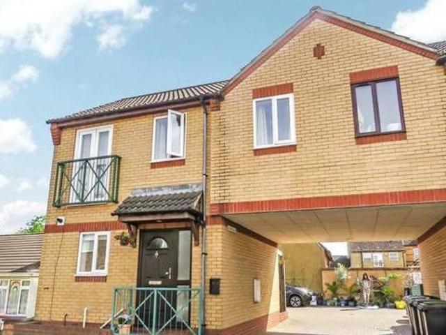3 bedroom terraced house for rent in Diamond Court Royston Street Potton Sandy SG19