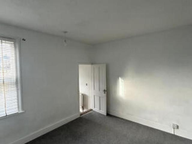 3 bedroom terraced house for rent in Dudley Road, Gravesend, Kent, DA11