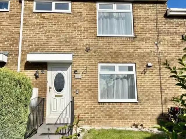 3 bedroom terraced house for rent in Dunelm Place, Shotton, DH6