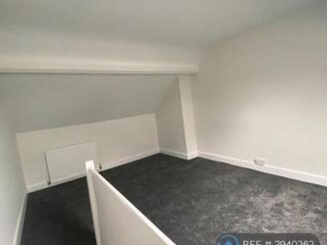 3 bedroom terraced house for rent in Dykes Hall Road, Sheffield, S6