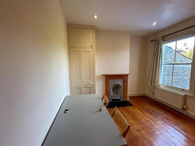 3 bedroom terraced house for rent in Emery Street, Cambridge, CB1