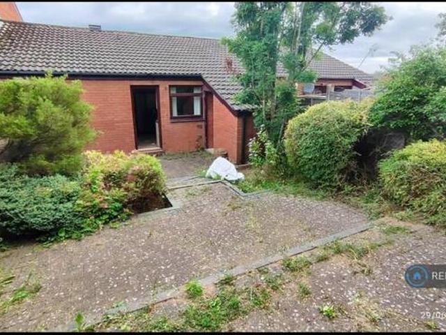 3 bedroom terraced house for rent in Earls Ferry Gardens, Birmingham, B32