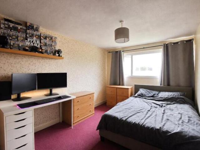 3 bedroom terraced house for rent in Earls Mead, Bristol, Somerset, BS16