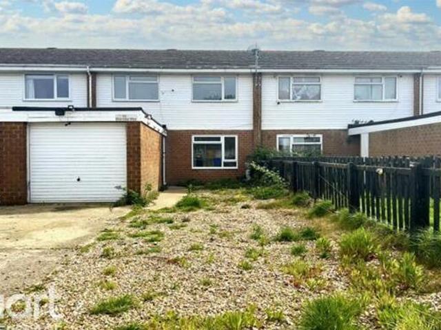 3 Bedroom Terraced House For Rent In Eastchurch