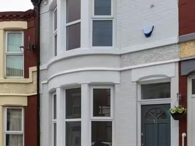 3 bedroom terraced house for rent in Eastdale Road, Liverpool.