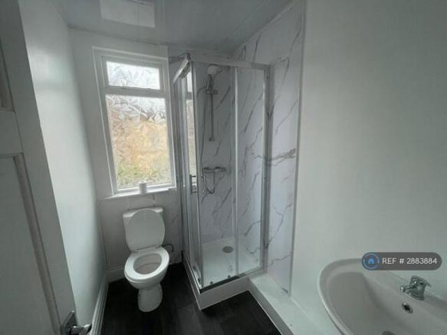 3 bedroom terraced house for rent in Eastdale Road, Liverpool, L15