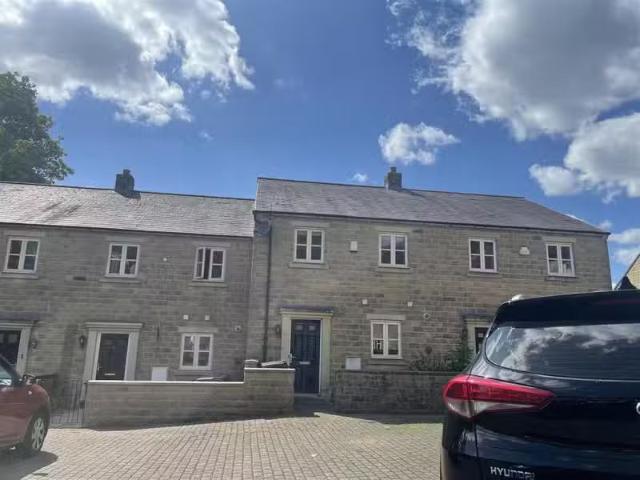 3 bedroom terraced house for rent in Eckroyd Close, Nelson, BB9