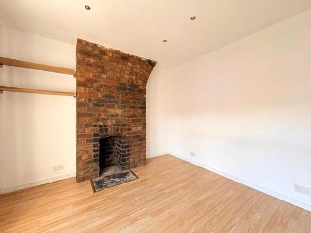 3 bedroom terraced house for rent in Edington Street, Liverpool, Merseyside, L15
