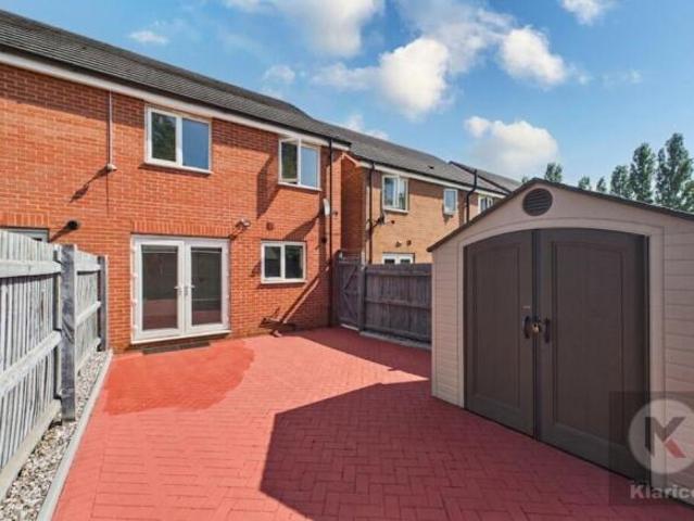 3 bedroom terraced house for rent in Electric Way, Birmingham, B11