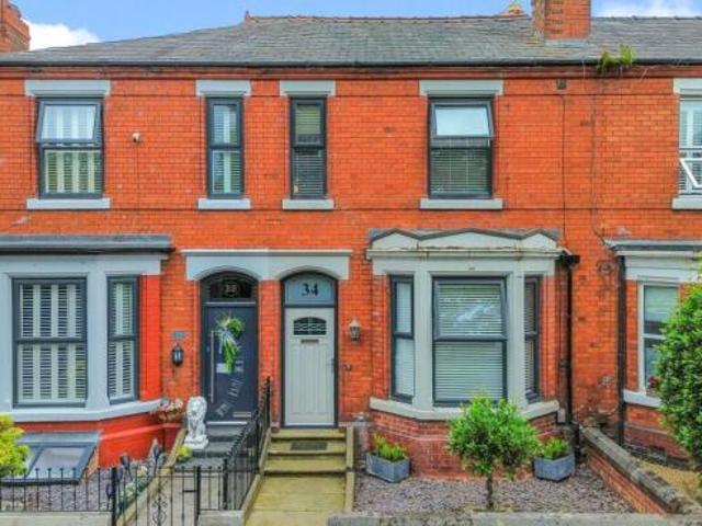 3 bedroom terraced house for rent in Ellesmere Road, Stockton Heath, WA4