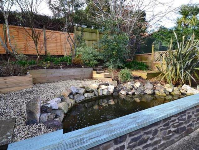 3 bedroom terraced house for rent in Elliott Close, Exeter, EX4 5ED, EX4