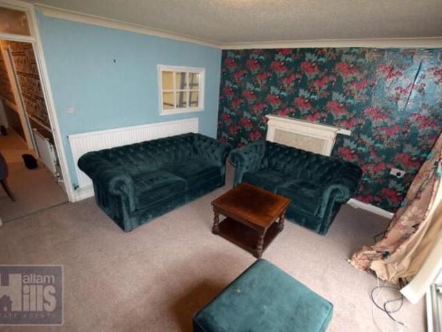 3 bedroom terraced house for rent in Erskine Crescent, Sheffield, S2