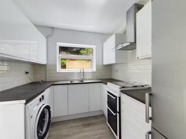 3 bedroom terraced house for rent in Ewhurst Road, Brighton, BN2