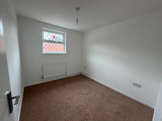 3 bedroom terraced house for rent in Fern Close, Birchwood, Warrington, WA3