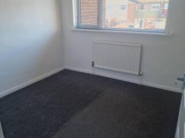 3 bedroom terraced house for rent in Ferndale Way, Peterborough, Cambridgeshire, PE1