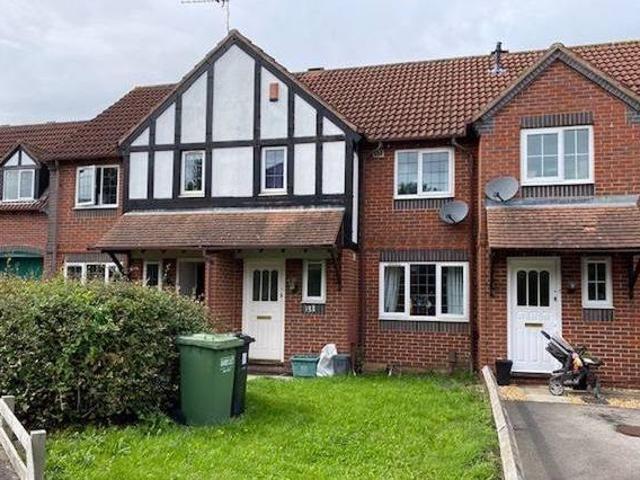 3 bedroom terraced house for rent in Ferndene Bristol BS32