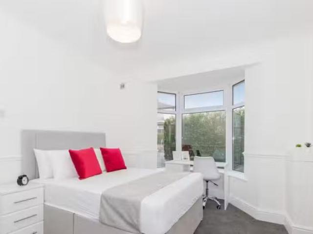 3 bedroom terraced house for rent in Filwood Road, Fishponds.