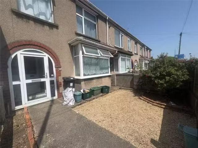 3 bedroom terraced house for rent in Filton Avenue, Bristol, BS7