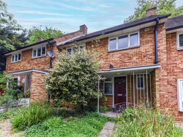 3 bedroom terraced house for rent in Finchley Road, Hampstead, NW3