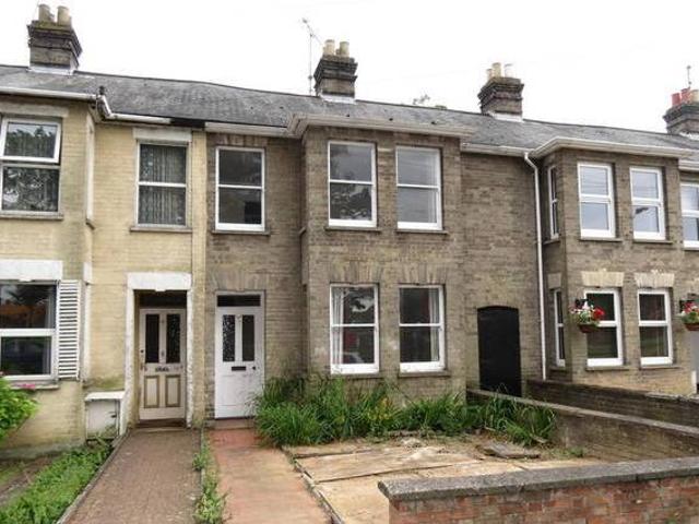 3 bedroom terraced house for rent in Finborough Road Stowmarket IP14