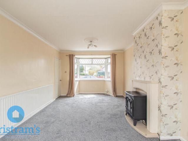 3 bedroom terraced house for rent in Fingal Close, Clifton, NG11
