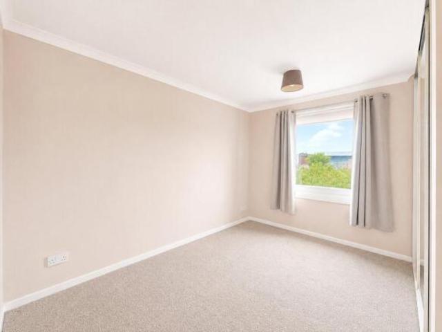 3 bedroom terraced house for rent in Fir Drive, East Kilbride, Glasgow, G75
