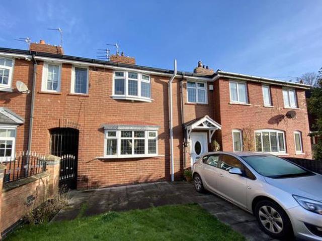 3 bedroom terraced house for rent in Floyd Avenue Manchester M21 7WG M21
