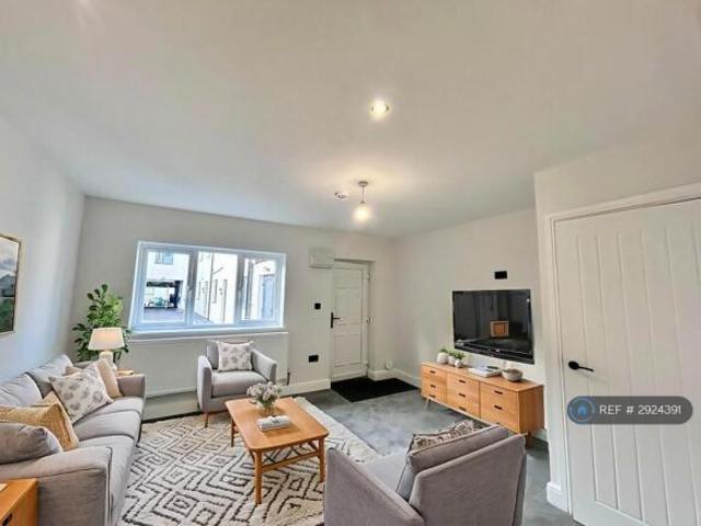 3 bedroom terraced house for rent in Franchise Court, Derby, DE22
