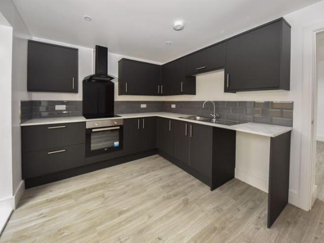 3 bedroom terraced house for rent in Fratton Road, Portsmouth, PO1