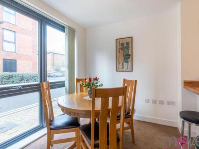3 bedroom terraced house for rent in Friars Orchard, Gloucester, GL1